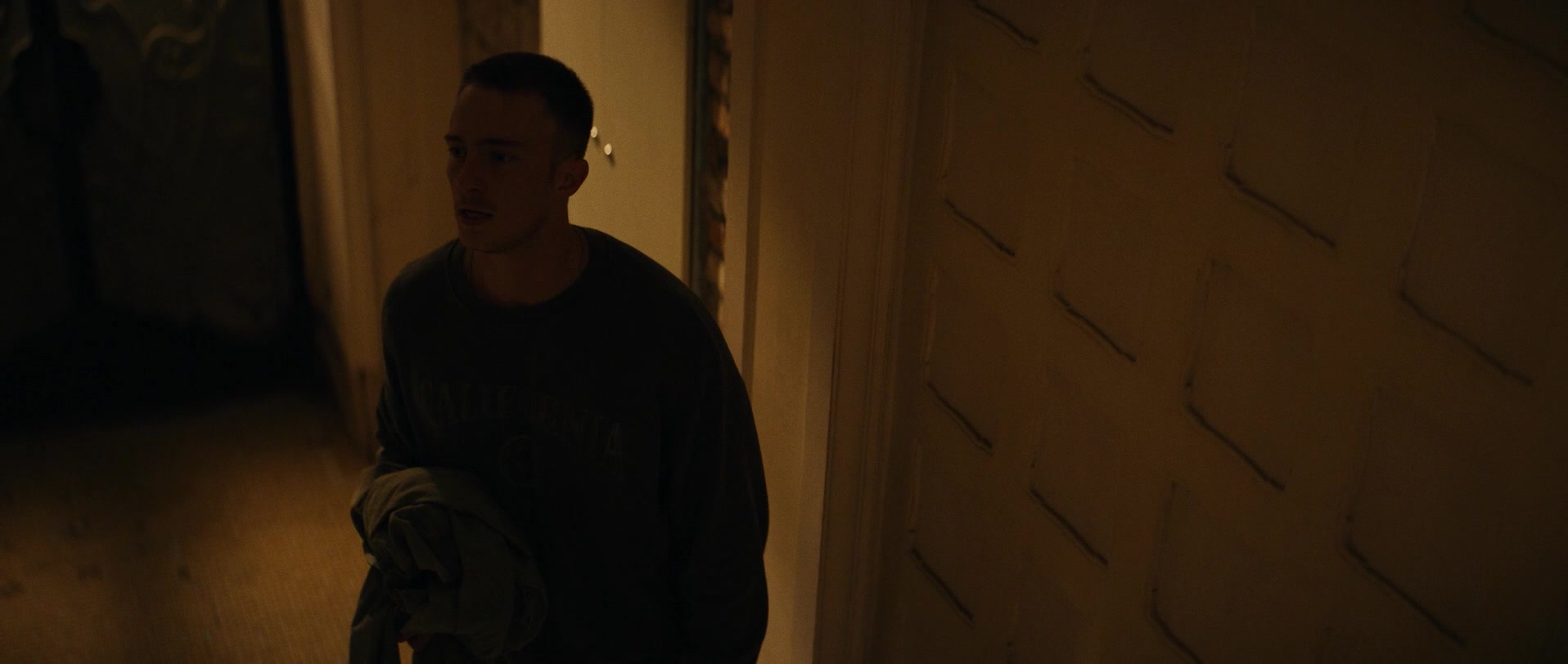 Screen Captures - Hellraiser 0534 DScom - Drew Starkey Nation — Photo ...